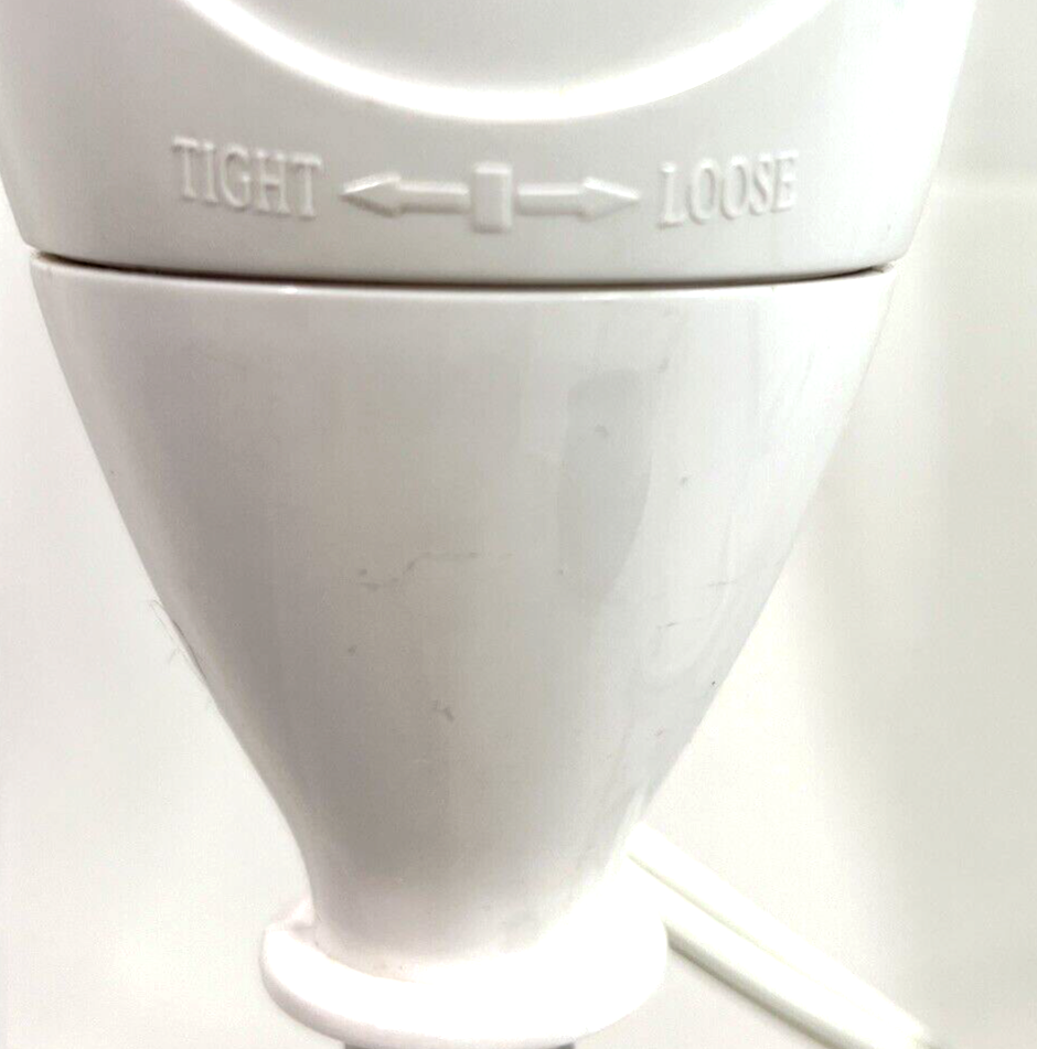 Model Standing Holder | Oster Hand Blender