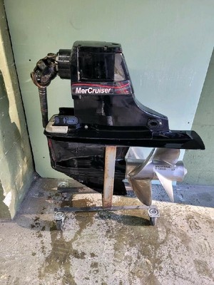Mercruiser Outdrive for sale | Only 4 left at -75%