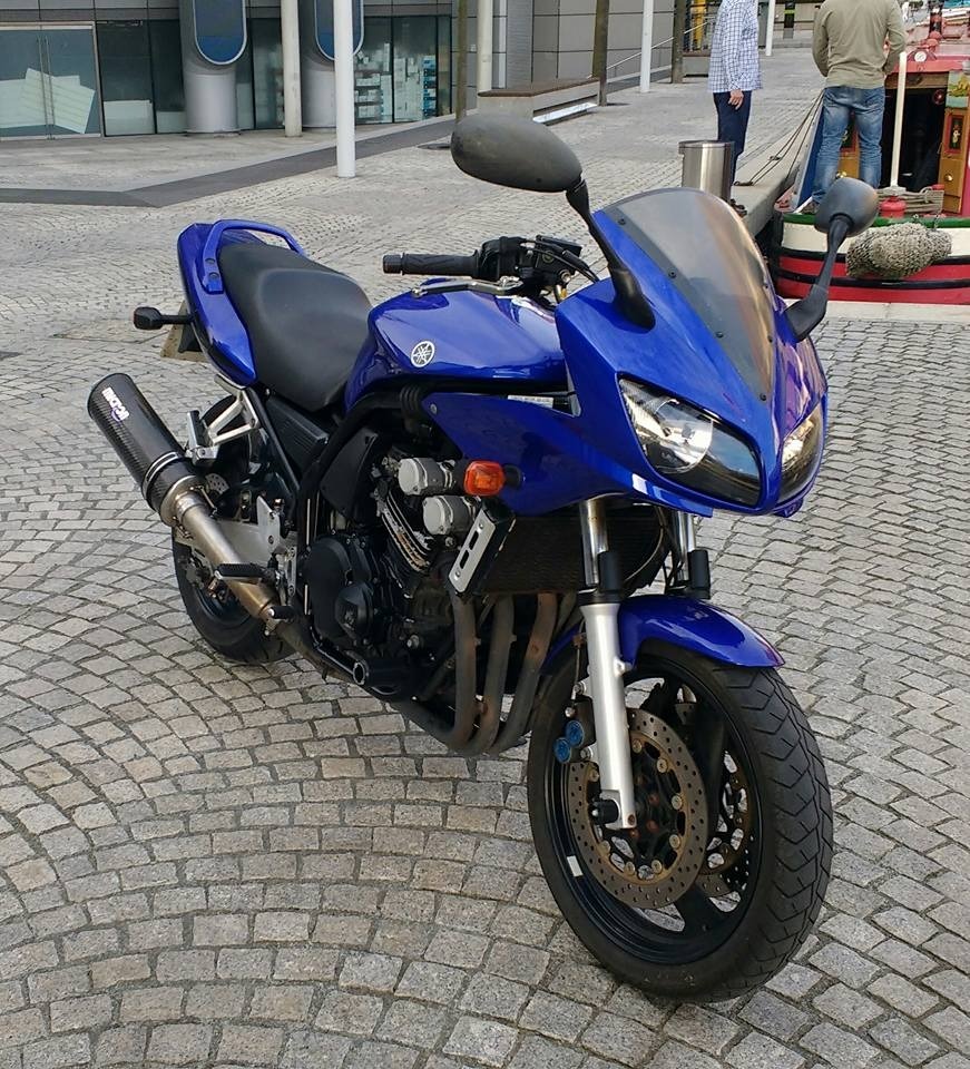 Yamaha FZS 600 Fazer S