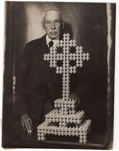 1920s Vienna Friedrich Peter Builds Cross Out of Sticks Meldemannstraße ...