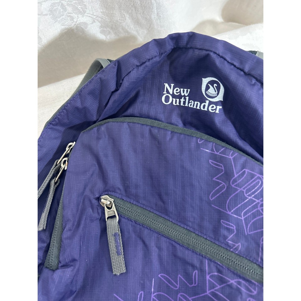 New Outlander Backpack Purple Small Nylon Zip Pockets Hiking Packable ...