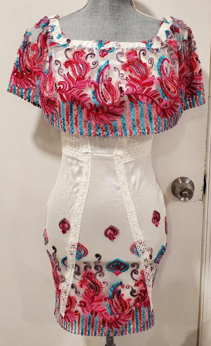 L'atiste By Amy Small Off Shoulder Ruffle Dress White… - Gem