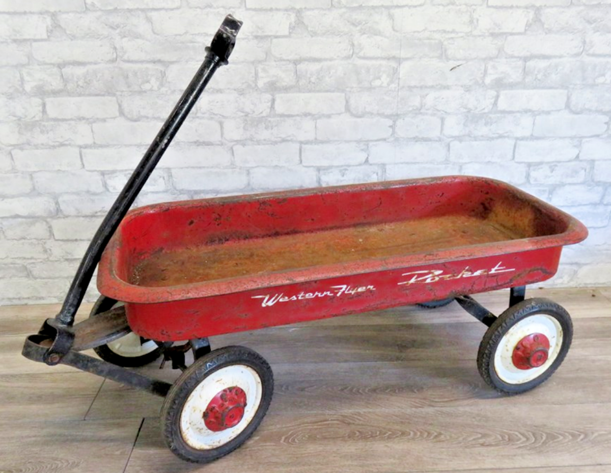 Red Rocket Wagon