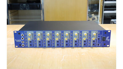 Focusrite ISA 828 MkII 8-Channel Microphone Preamp Lundahl Transformer ...