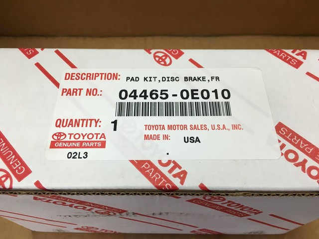 Toyota Highlander Kluger Xu50 Front Brake Pads Kit 04465-0e010 Genuine ...