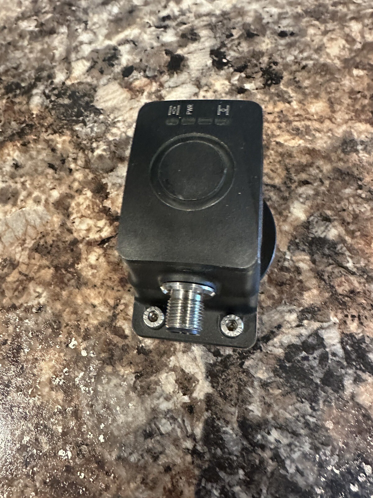 EFECTOR IFM MVQ101 Position Sensor For Valve Actuators 10...30 DC (OPEN ...