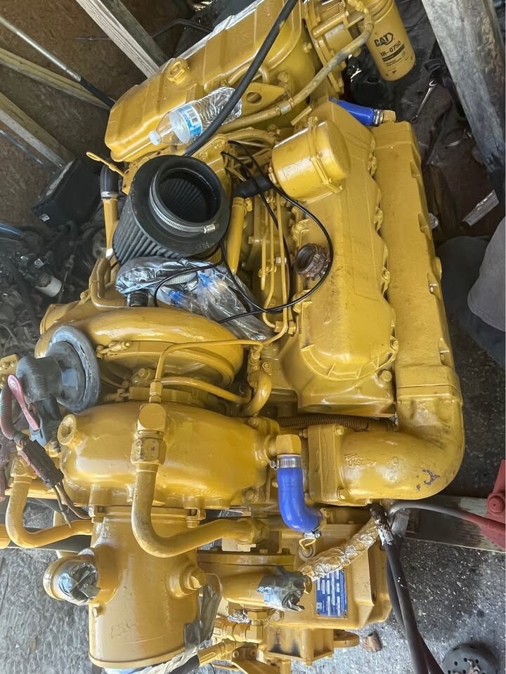 Caterpillar (CAT) 3208 TURBO Diesel Engine 320 hp with ZF 2-1 Gear | eBay