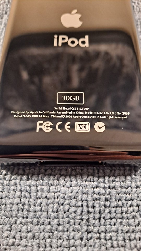 Custom Blue & Black iPod Classic 5th Gen 30 Gb (iPod Video). New Batt. 5k Songs | eBay