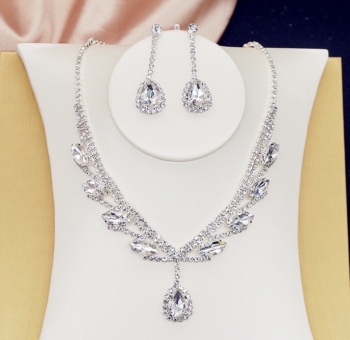 Wedding Bridal Rhinestone Set Sparkling Crystal Necklace and Earring ...