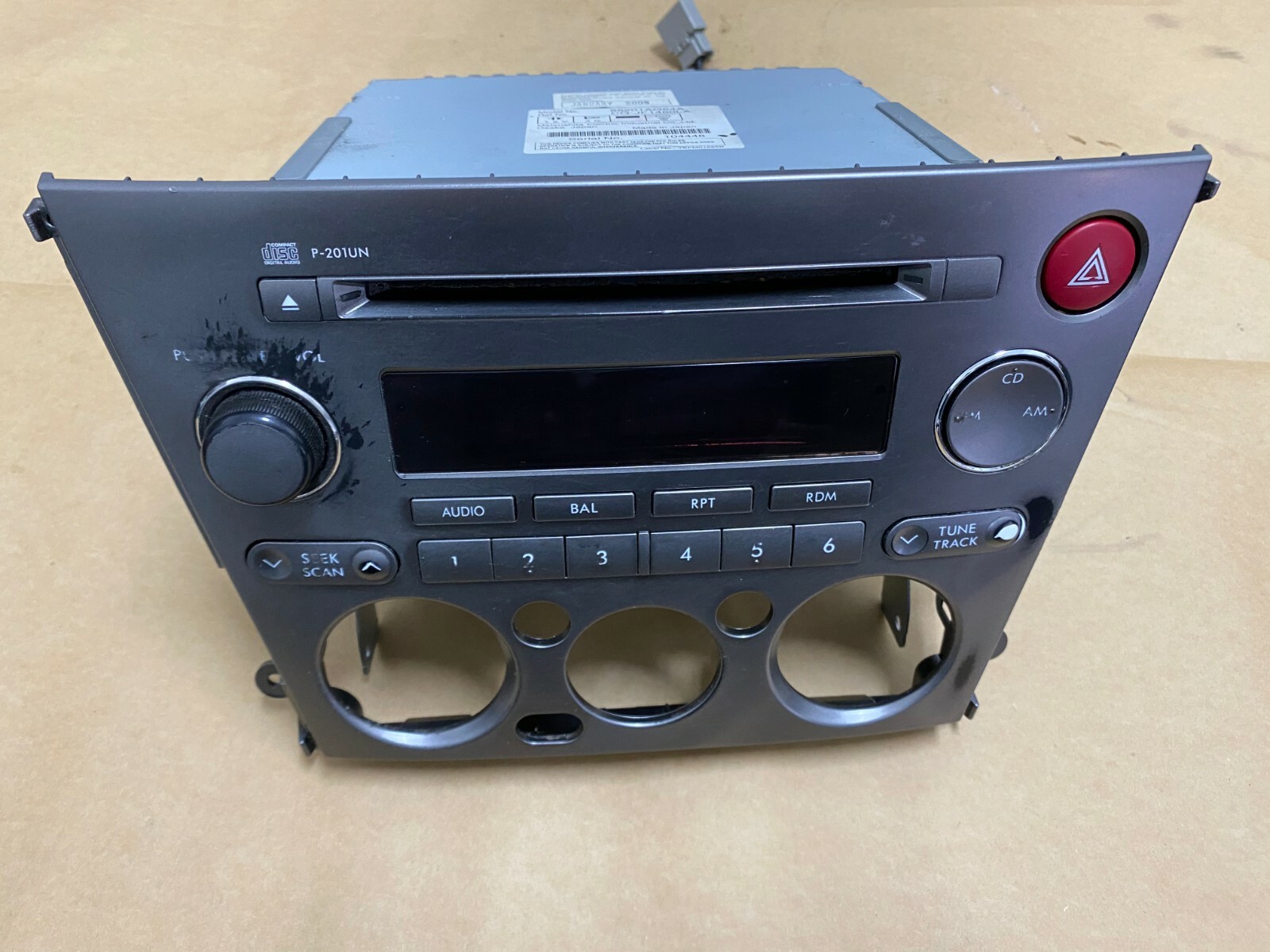 05 06 Subaru Legacy Radio Cd 86201AG64A OEM P-201UN | eBay