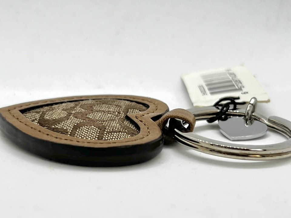 NWOB COACH Signature Heart Leather Key Fob Charm Keyring FS1712 | eBay