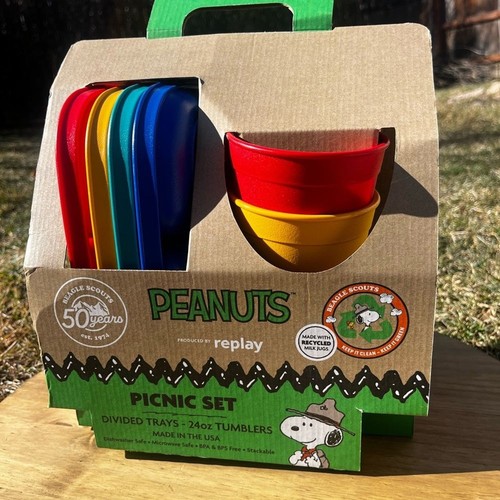 Peanuts Replay Picnic Set - Multicolor Includes 4 trays & 4 cups ...
