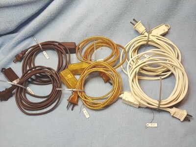 6 Extension Cords~ (2) Brown 6 Ft, (2) Gold 6 Ft & (2) White 9 Ft~ Lamp ...