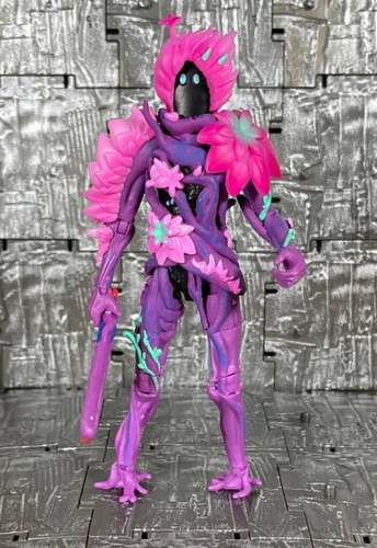 Jazwares Fortnite Bloom 4 inch action figures. RARE | eBay