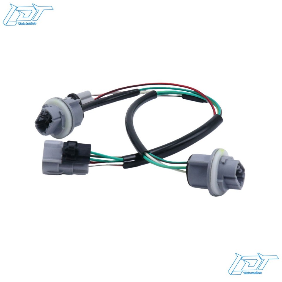 Socket & Wire Taillight Bulb Holder 81555-0C070 For 2007-2013 Toyota ...