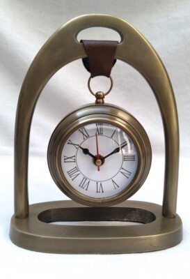 Clocks - Gift Prop