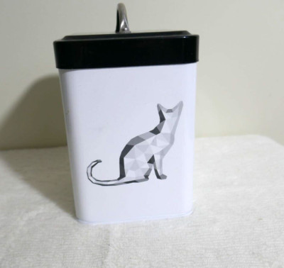 Cat Treat Storage Container Geo Cat Treats Metal Kitty treats tin ...