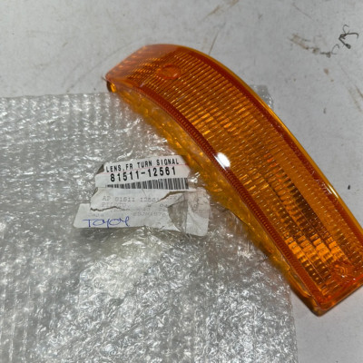 81511-12561 LENS, FRONT TURN SIGNAL LAMP, RH, toyota, | eBay