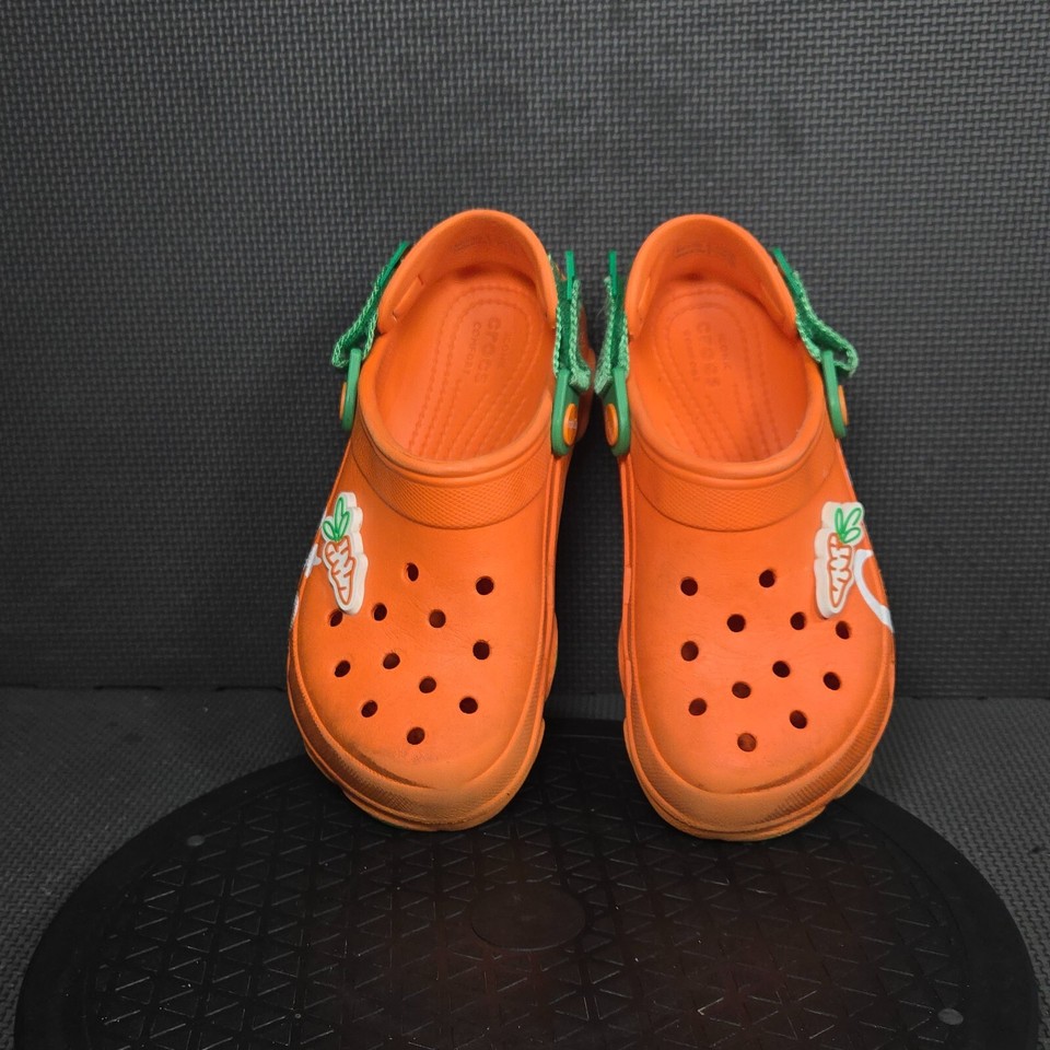 Crocs x Carrots All Terrain Clogs Youth Sz 3 Orange Green Rubber Slip ...