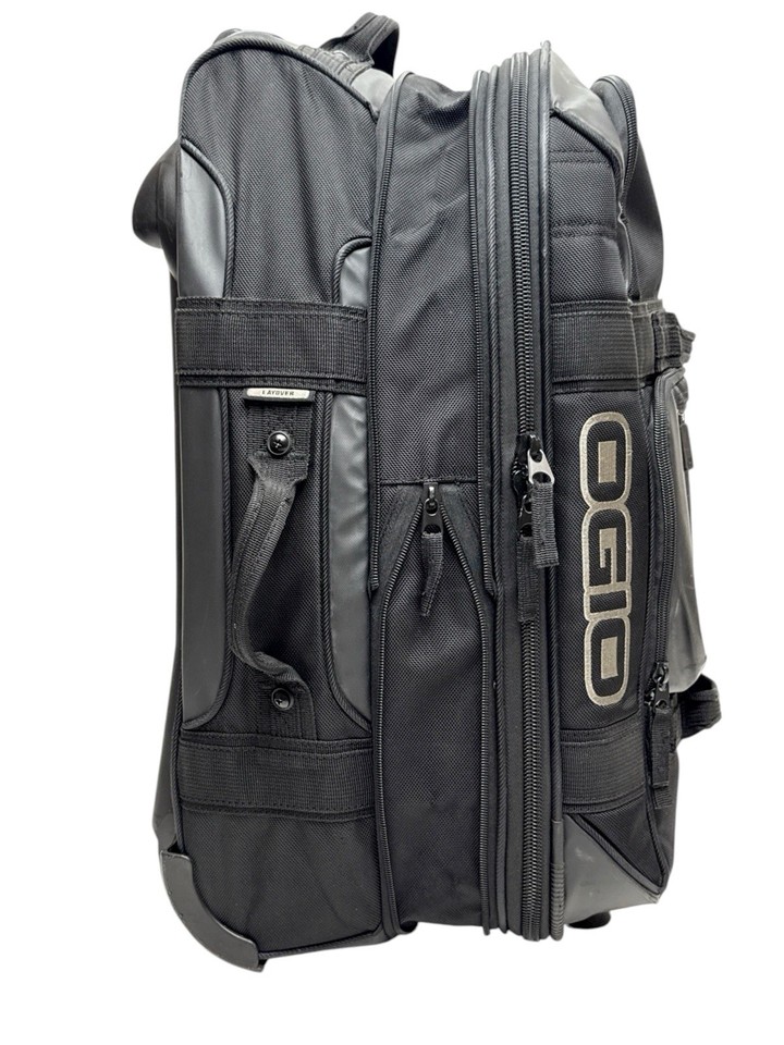 Black Ogio Layover Travel Bag Rolling Wheeled 22" Suitcase Carry On ...