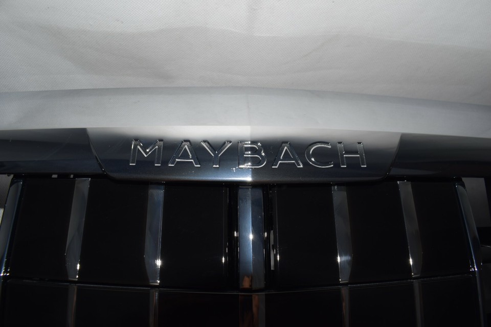 Original Mercedes A2228805302 MAYBACH Kühlergrill X222 9040 Schwarz s ...