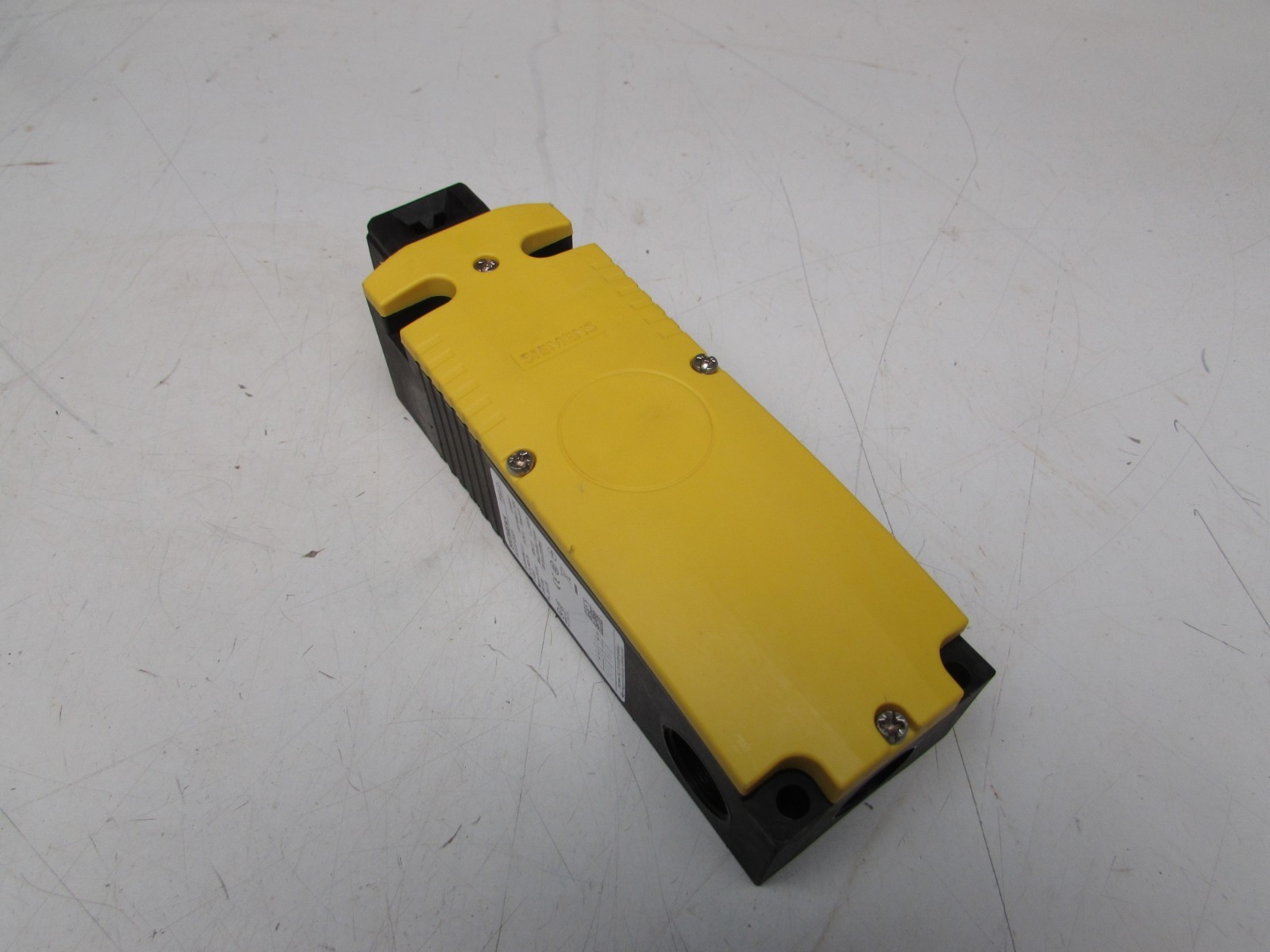 SIEMENS SIRIUS SAFETY POSITION SWITCH 3SE5322-0SB21 XLNT CONDITION MAKE ...