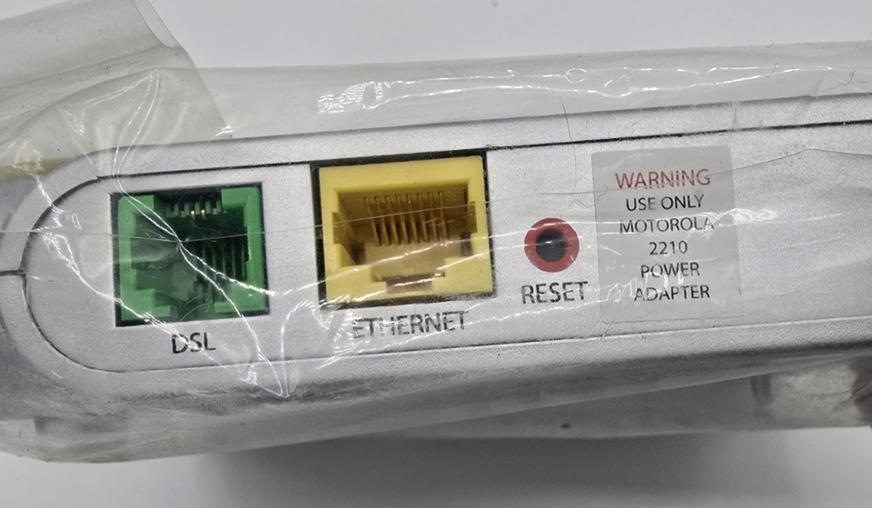 Motorola 2210-02-1006 Modem Silver with Ethernet Cord & Without Power ...