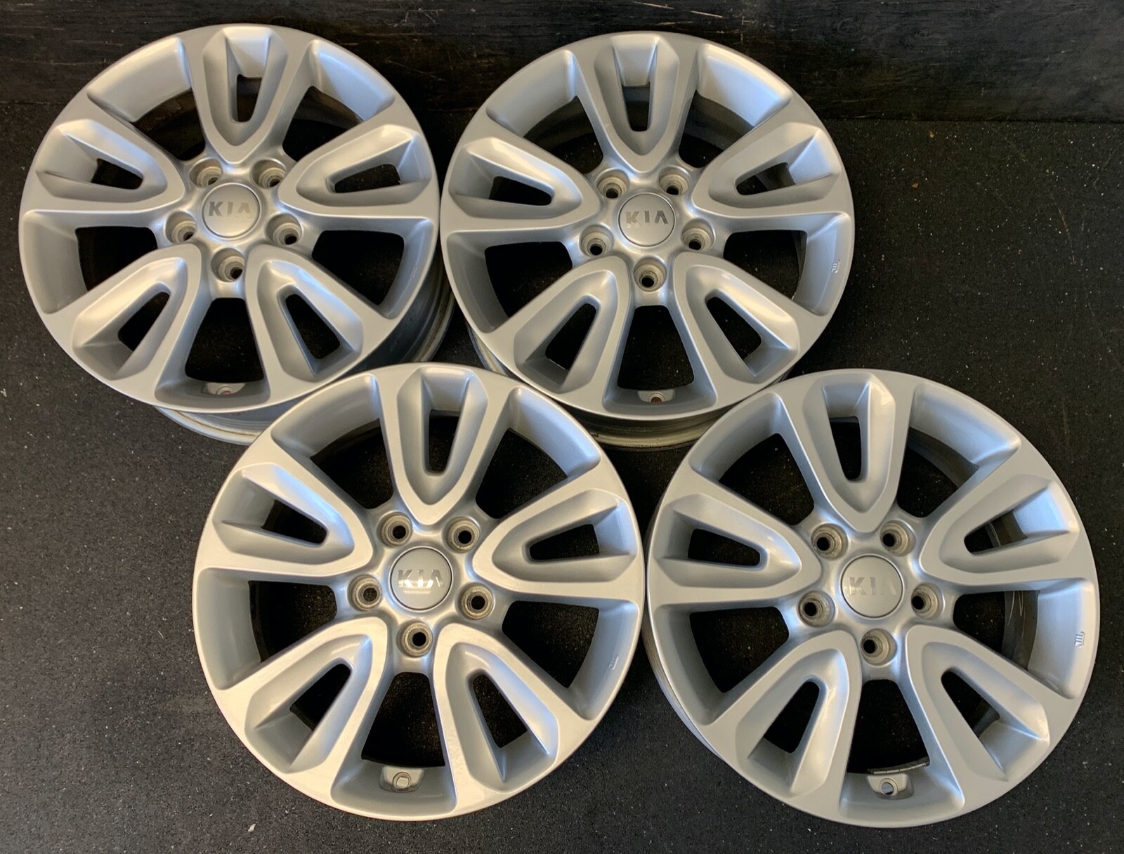 (4) Kia Soul Optima Rondo Sedona Sentry Sportage Wheels Rims + Caps 16 ...