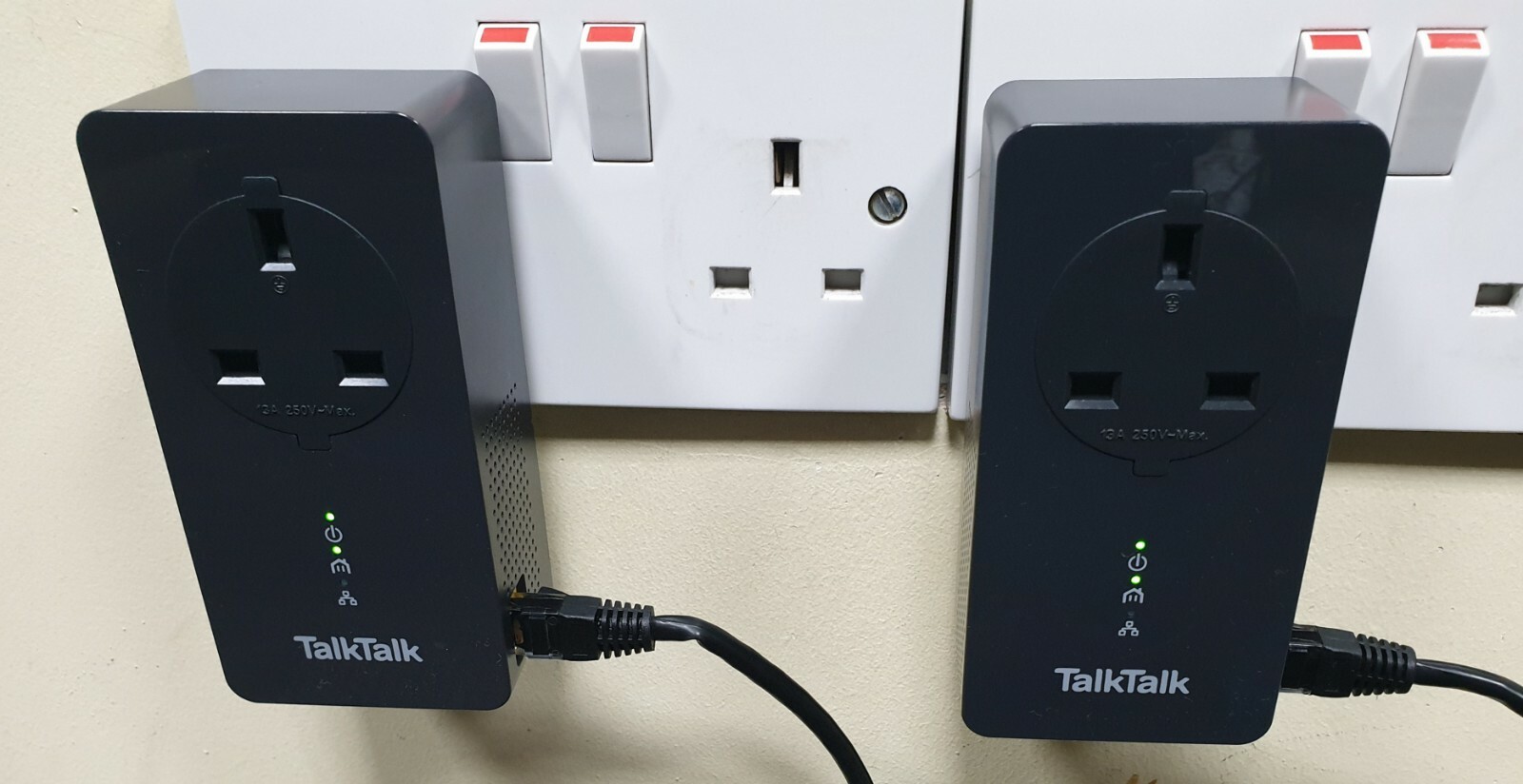 4 x D-Link TalkTalk DHP-P610AV Powerline Adapters Homeplugs 1000AV ...