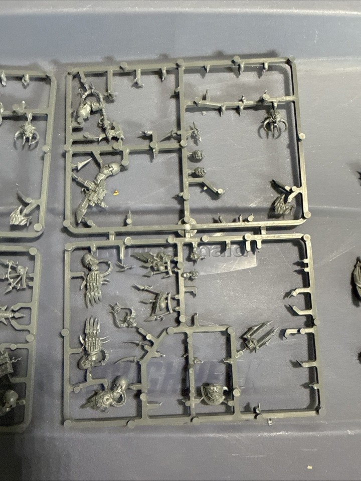Warhammer 40K Chaos Space, Marine, Terminator HQ Sprue Bits | eBay