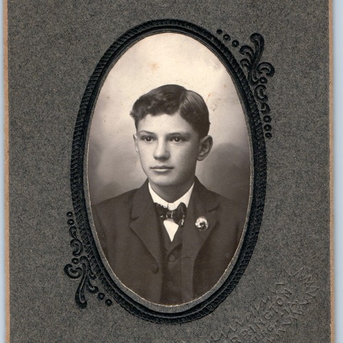 c1900s Williamsburg Iowa 4.5" Cabinet Card Handsome Young Man ...