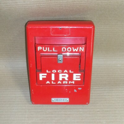 COUCH F650 LOCAL FIRE ALARM PULL DOWN PRIVATE STATION 433932 W/421 ...