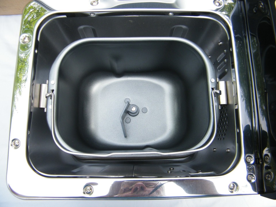 Breadman Ultimate Plus Electric Bread Machine TR2500BC with Manual In ...