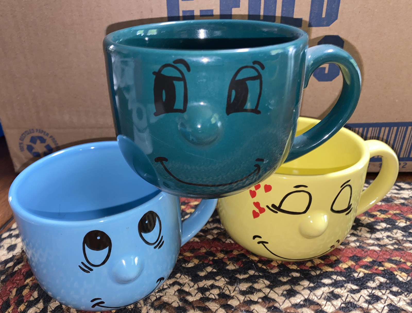 Smiley Face Bowl for sale | Only 4 left at -60%