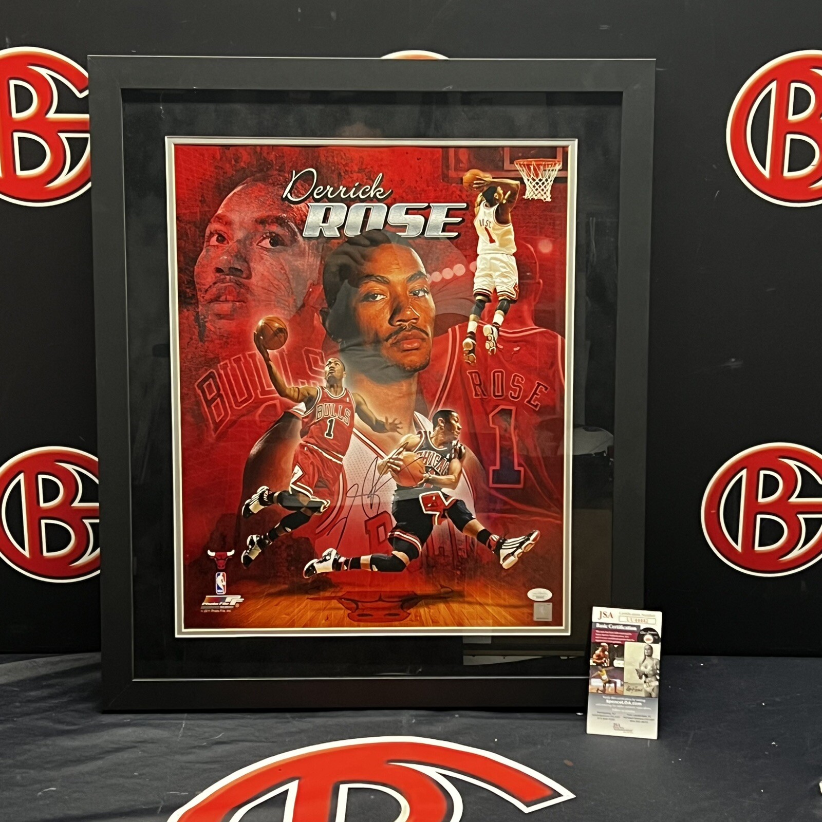 Derrick Rose Autographed Memorabilia | Signed Photo, Jersey ...