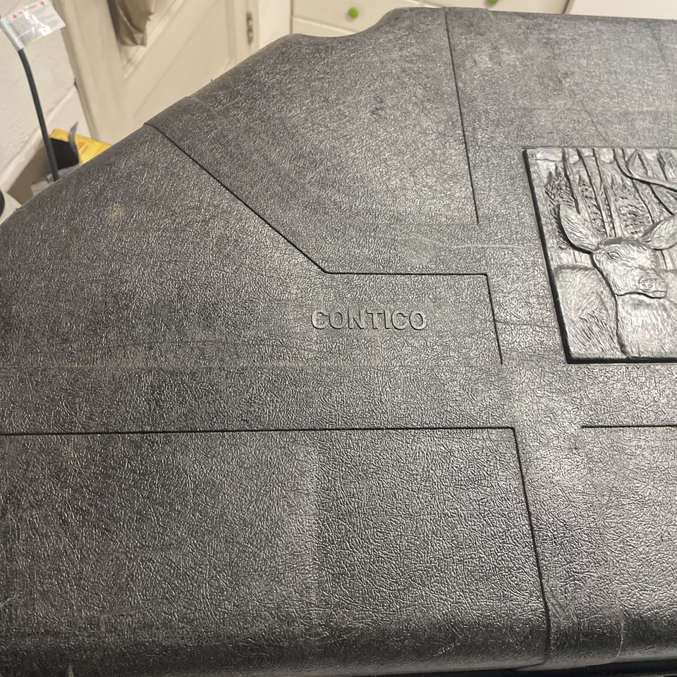 Contico Hard Bow Case/Field Locker Archery Arrow Deer Etching Hunting 4 ...