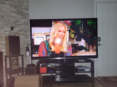 Sharp Aquos 70 inch LCD-HDTV MODEL- LC70LE632U | eBay