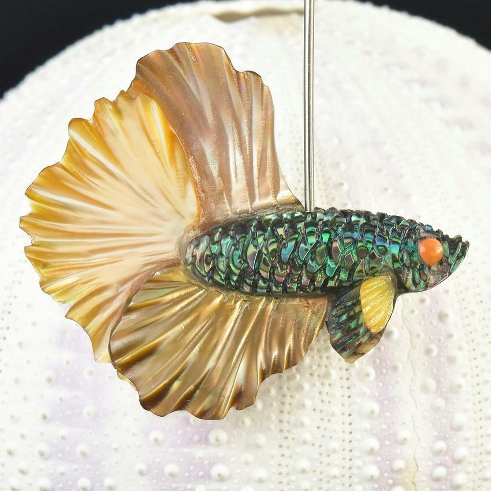 Siamese Betta Fighting Fish Iridescent Multicolor Shell Carving 4.12 g ...