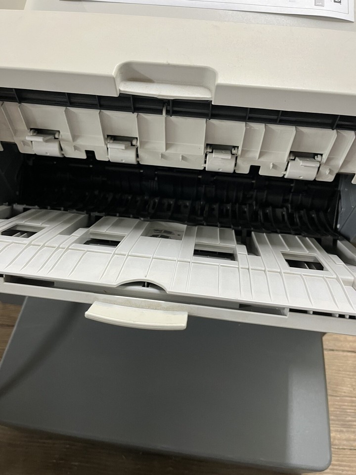 HP LaserJet 5200dtn Workgroup Laser Printer 11x17 Tabloid 882780124011 ...