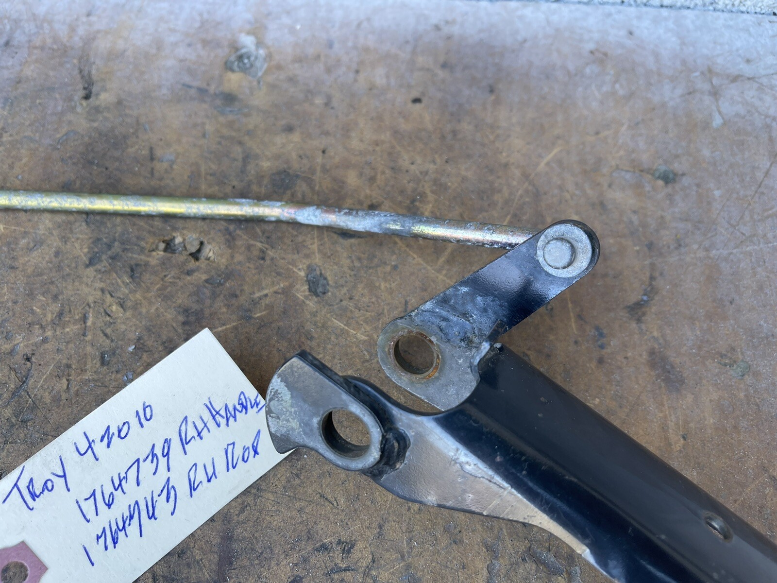 TROY BILT SNOWBLOWER 24” RH clutch handle and rod 1764739 1764743 | eBay