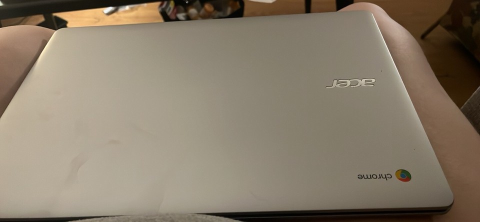 Acer 11.6" (16GB, Intel Celeron, 1.40 GHz, 4GB) Laptop - Silver (NX ...