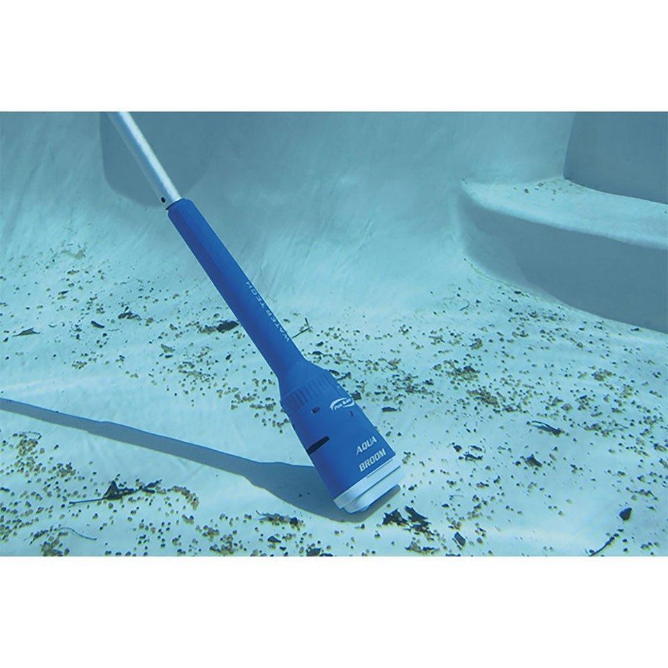 Water Tech Pool Blaster Aqua Broom Battery Operated Pool Cleaner ...