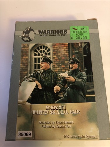 Warriors Scale Models 1/35 Scale SdKfz 251 Waffen SS NCO 2 Figure Resin ...
