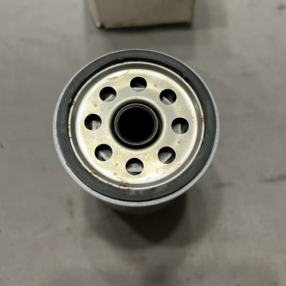 LUBER-FINER NOS SCREW ON LUBE/OIL FILTER PH51A FOR SELECT MODEL GM ...