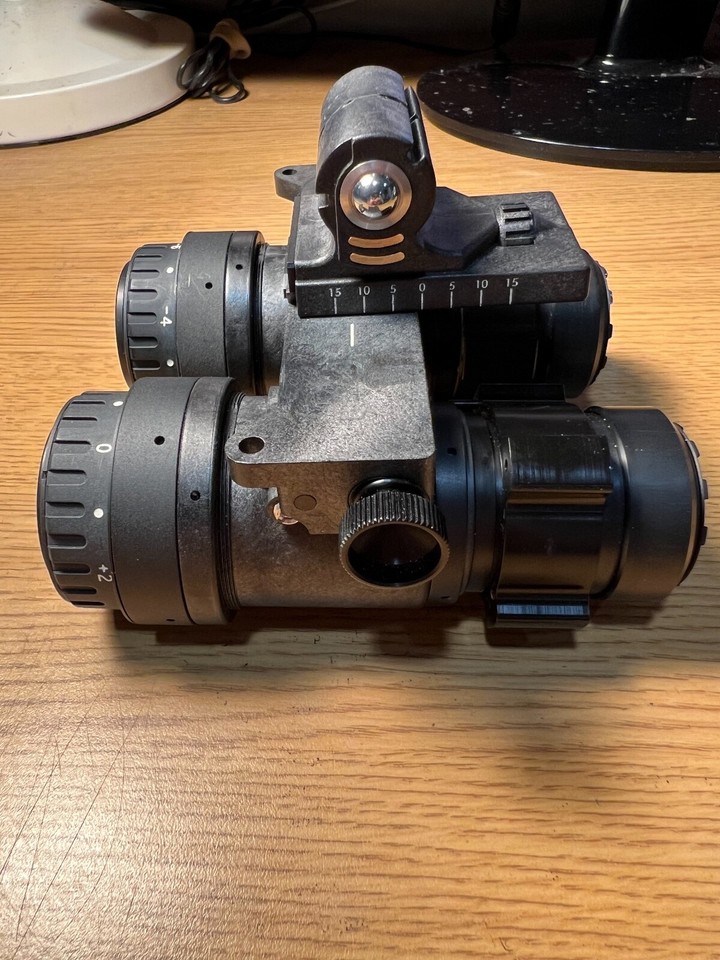 ANVIS 6/9 NVG Housing w/ Lenses NO TUBE Great Condition Tested Fully ...