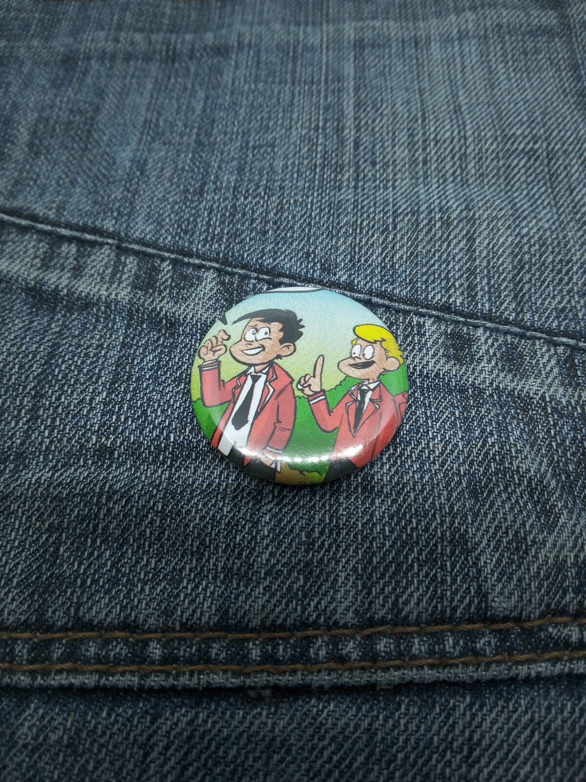 DANDY "Winker Watson" Pin Button Badge 32mm Handmade from Comic Strips ...