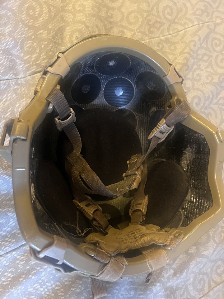 USED MD Ceradyne IHPS Integrated Head Protection System ECH Helmet NVG ...
