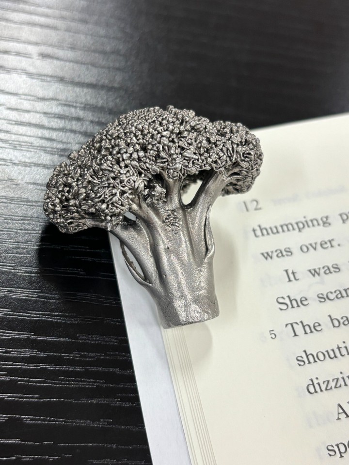 Metal Banana Hammer DX Bronze Broccoli Stainless Steel Paperweight Fake ...