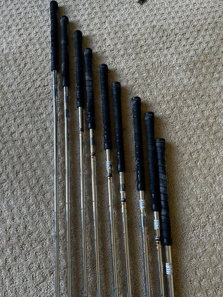 king cobra s9 iron set, 4-9 with PW-GW-LW, in good condition just need ...