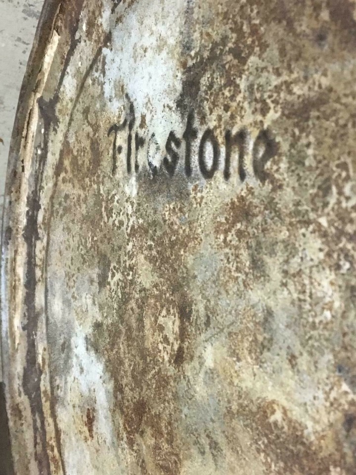 VINTAGE OLD UNIQUE RUSTIC IRON FIRESTONE TYRE / TUBE RARE ROUND BOX | eBay